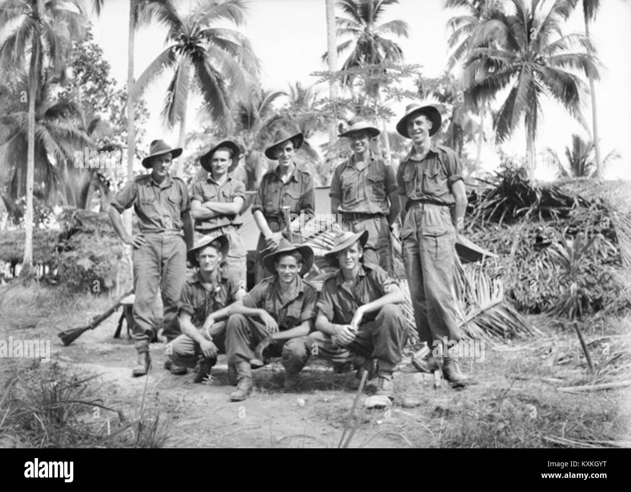 Australian soldiers world war ii Black and White Stock Photos & Images ...
