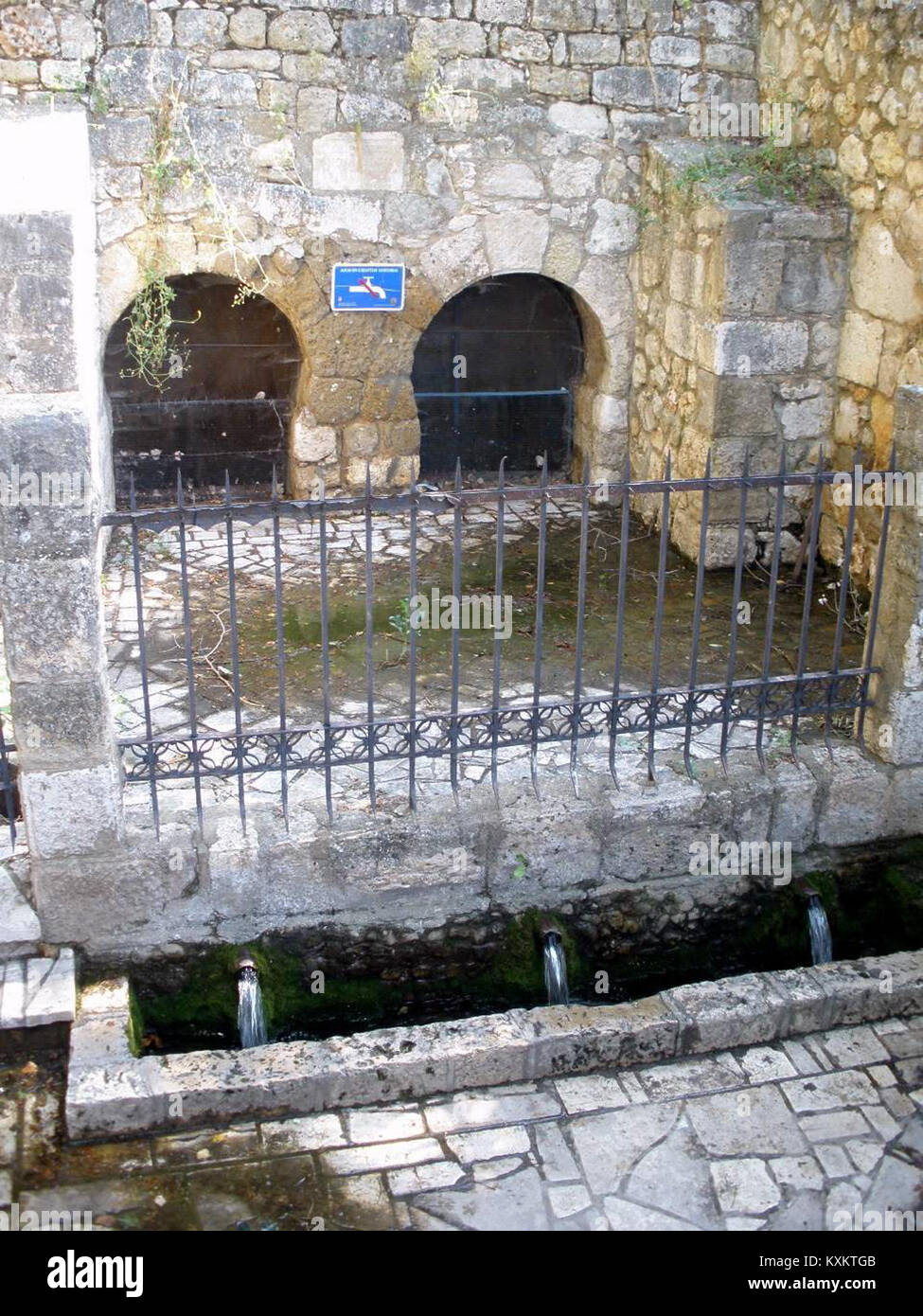 Banos de cerrato hi-res stock photography and images - Alamy