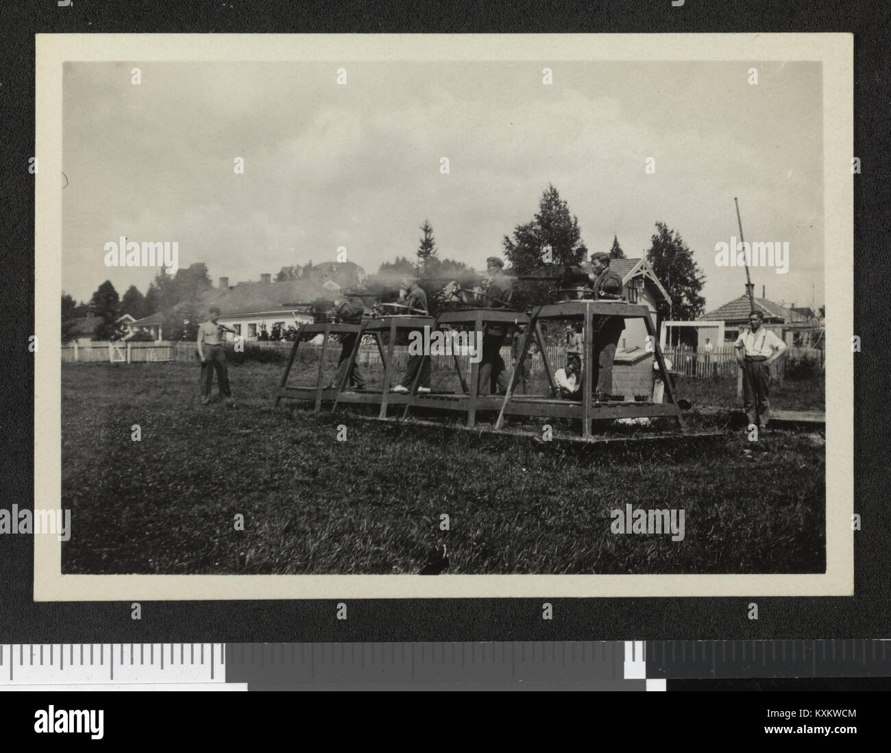 Soldiers shooting machine guns during hi-res stock photography and ...