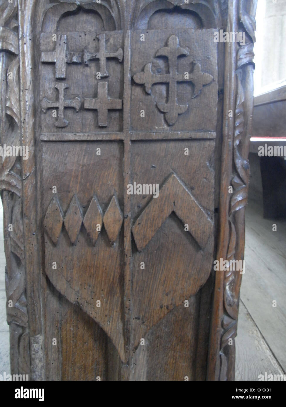Bench ends hi-res stock photography and images - Alamy