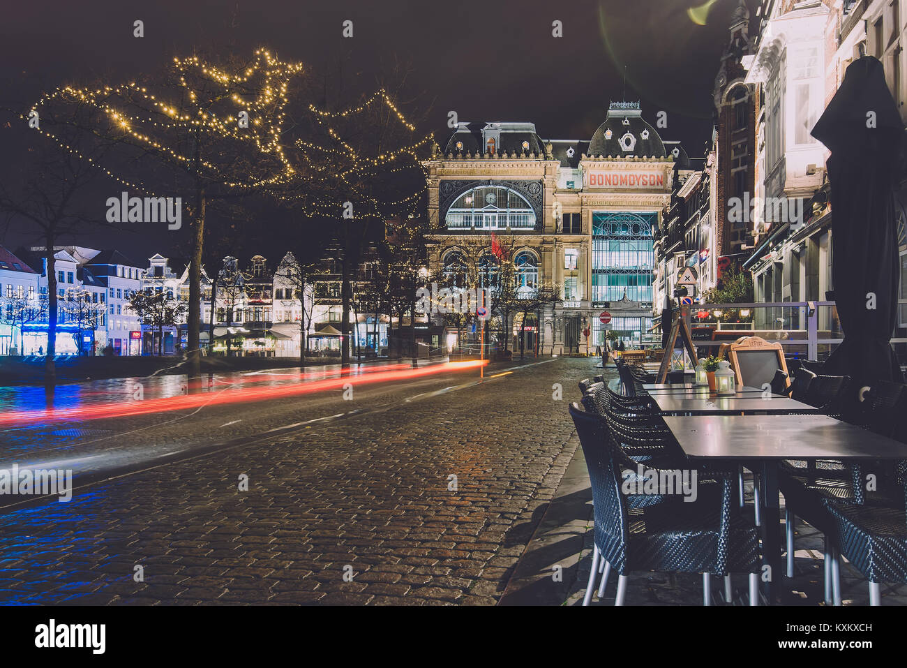 Bond moyson building hi-res stock photography and images - Alamy