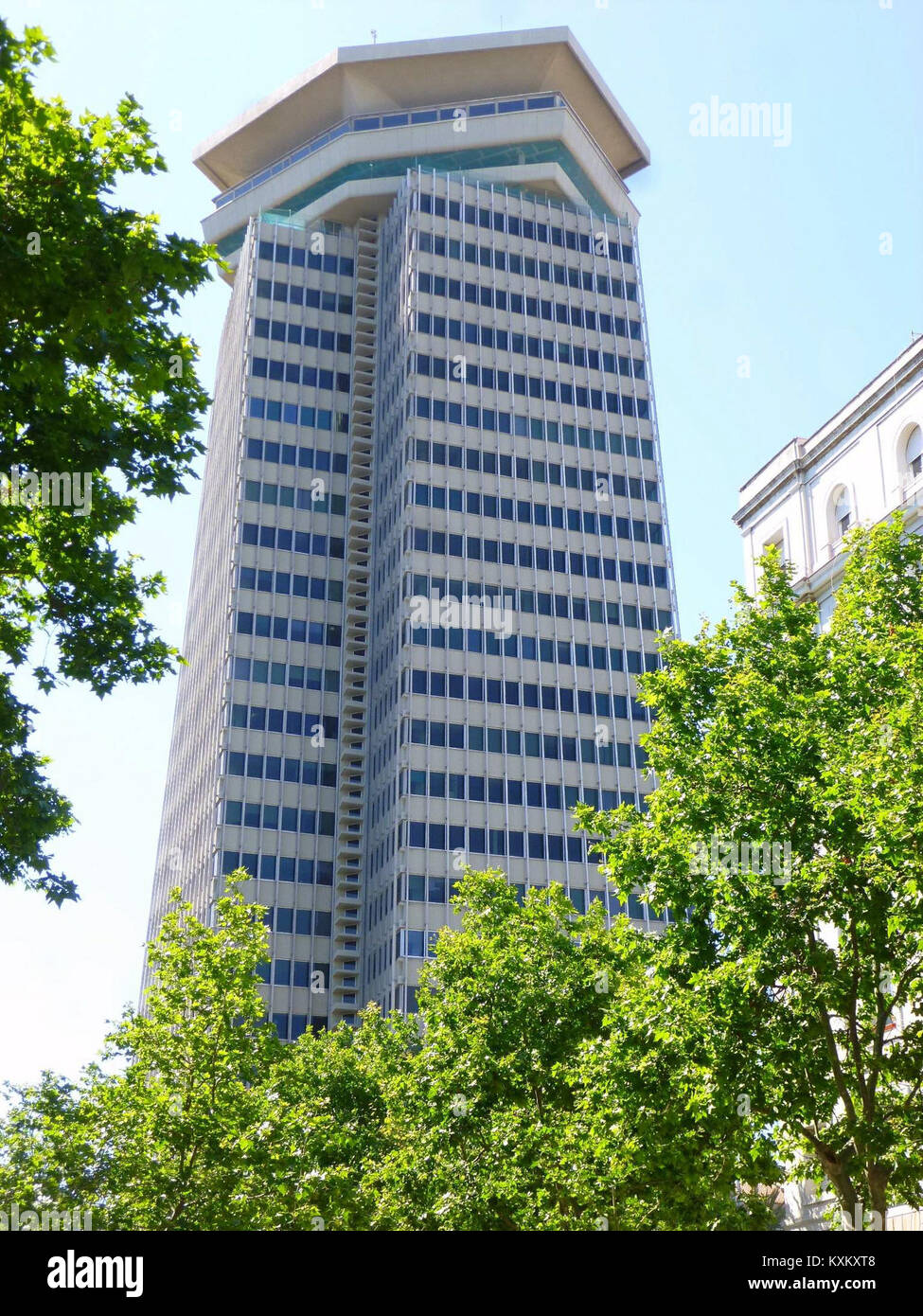 Edificio colon hi-res stock photography and images - Alamy