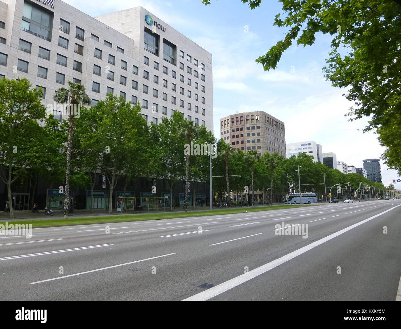 L'illa diagonal barcelona hi-res stock photography and images - Alamy