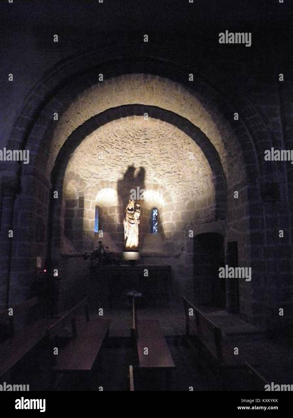 Antrain hi-res stock photography and images - Alamy