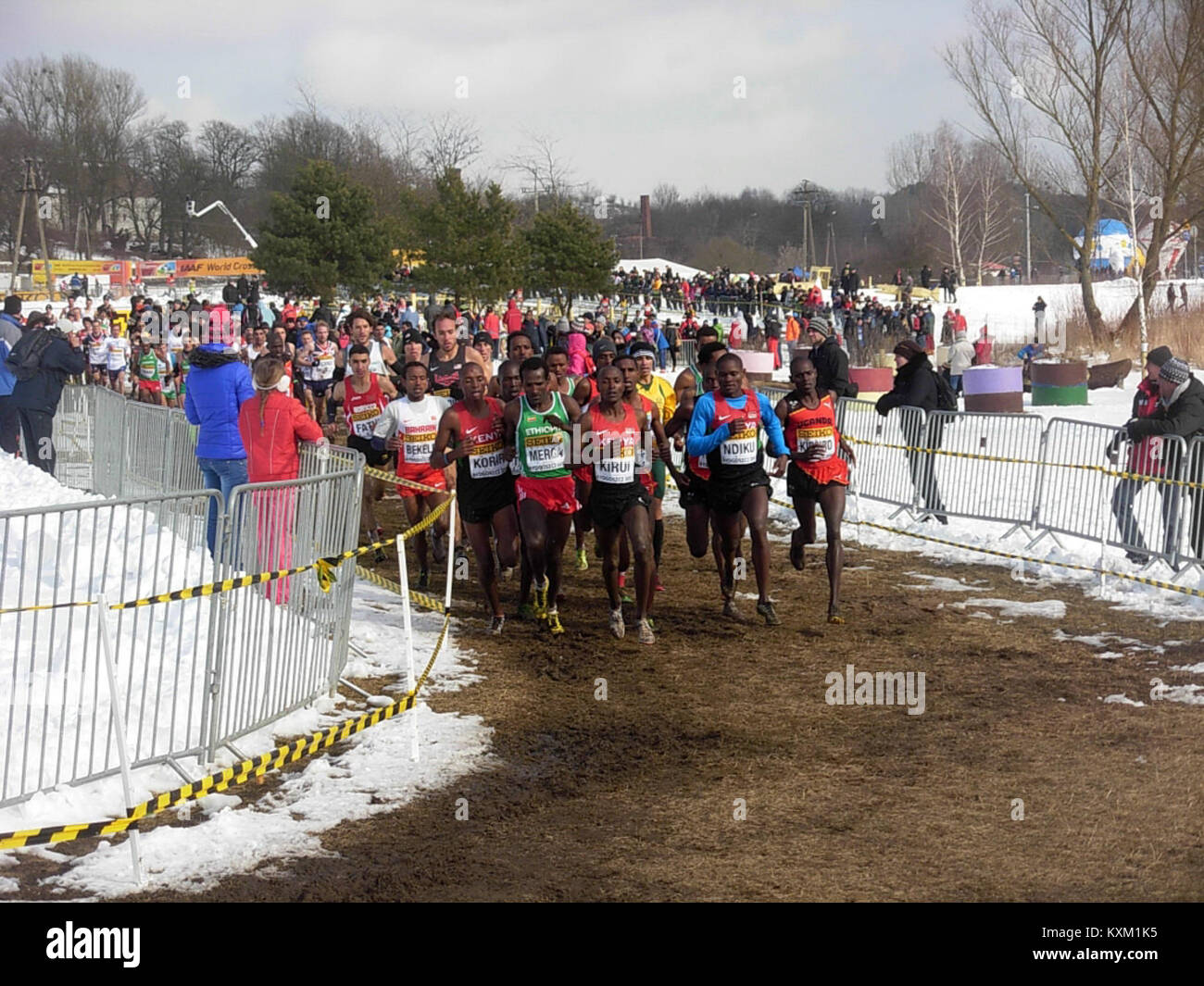 Cross country running team hi-res stock photography and images - Alamy