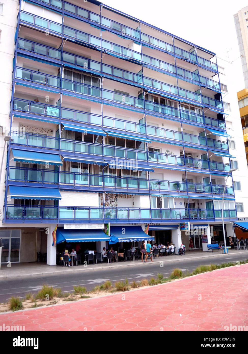Benidorm - Edificio Velázquez Stock Photo - Alamy