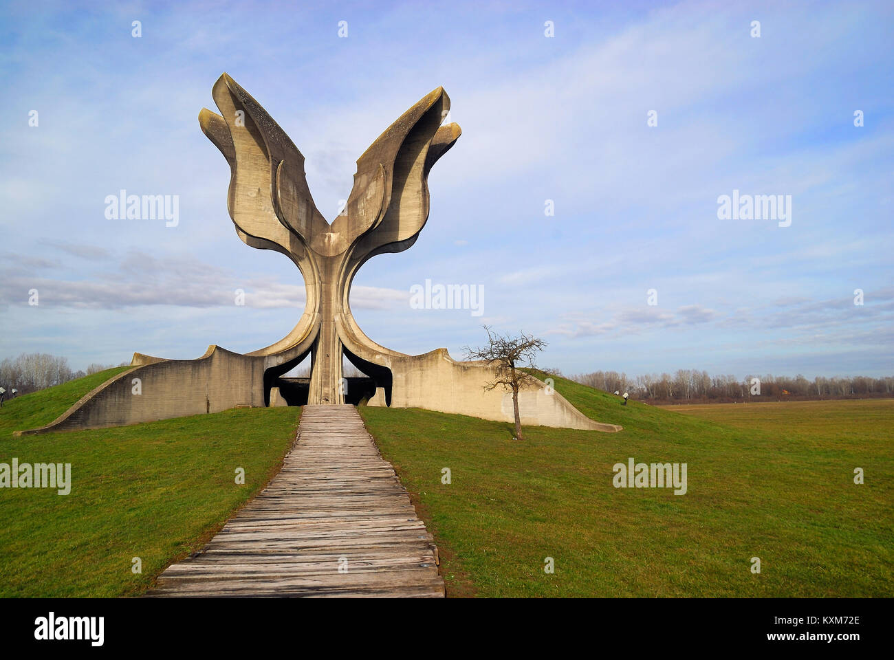 Spomenik jasenovac hi-res stock photography and images - Alamy