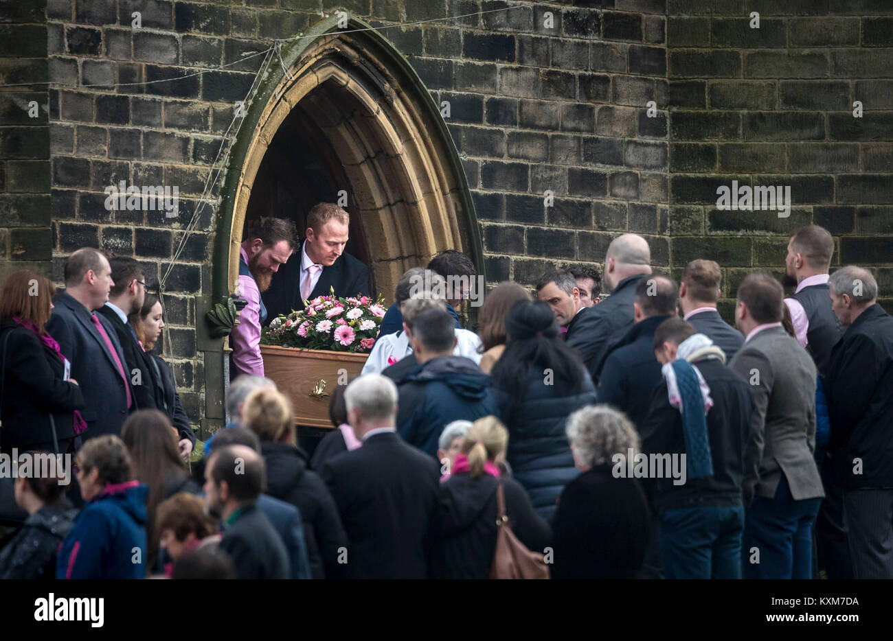 Malcolm willsher 2nd right takes the coffin of his wife hi-res stock ...