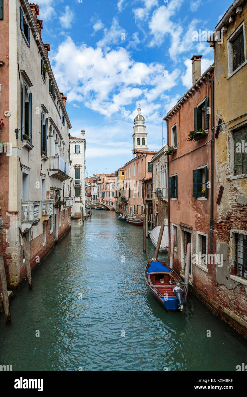 Small canal boats venice italy hi-res stock photography and images - Alamy