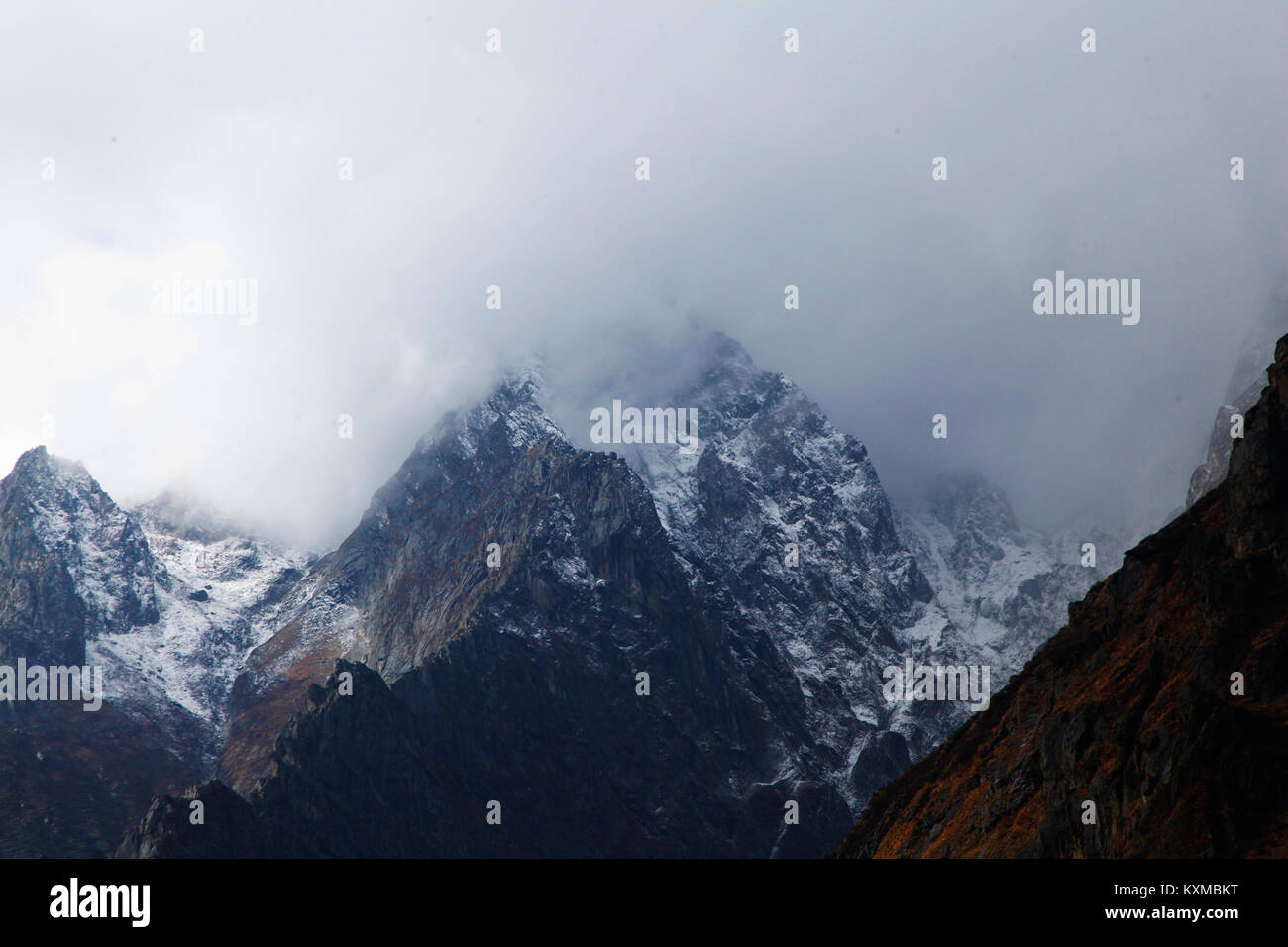 Nilkantha (mountain),View of Himalaya from Badarinath, Himalaya, India ...
