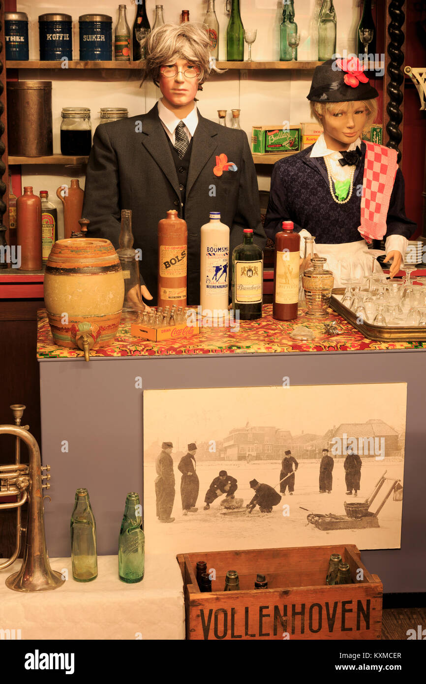 Volendams Museum, Volendam, North Holland, Netherlands, Europe Stock ...