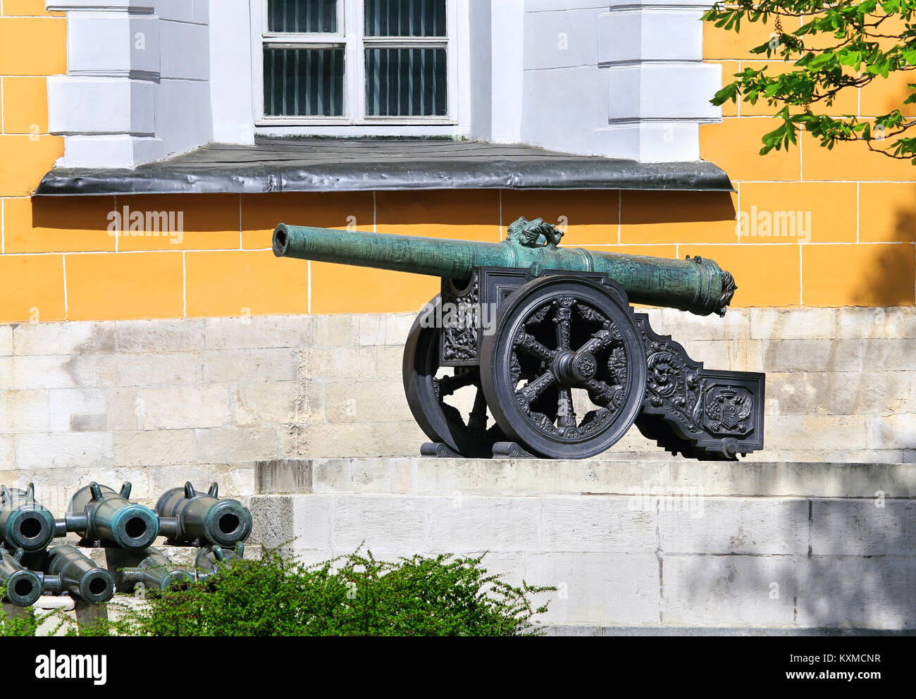 Medieval cast hi-res stock photography and images - Alamy