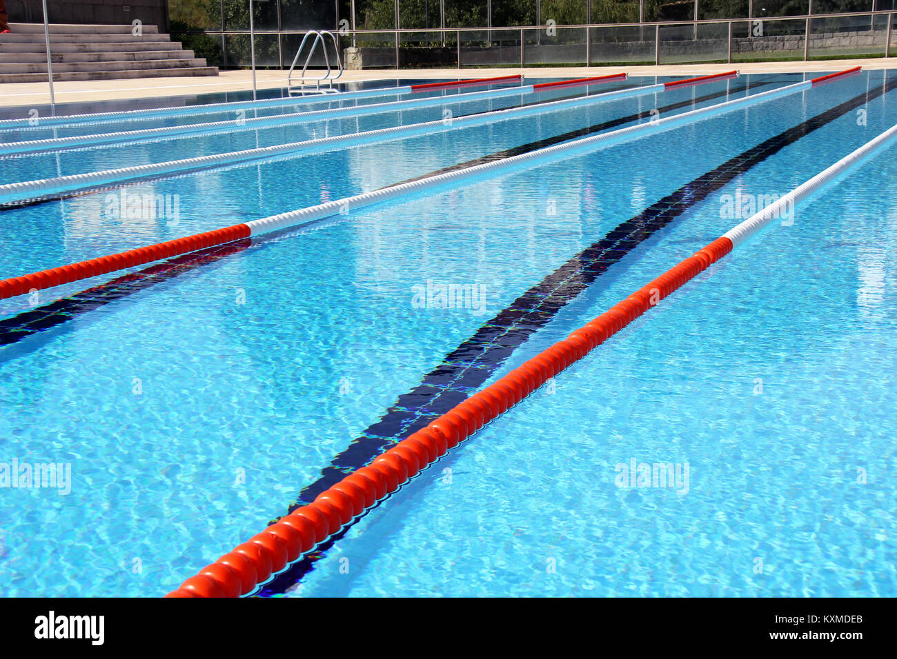 Swimming pool lane rope hi-res stock photography and images - Alamy