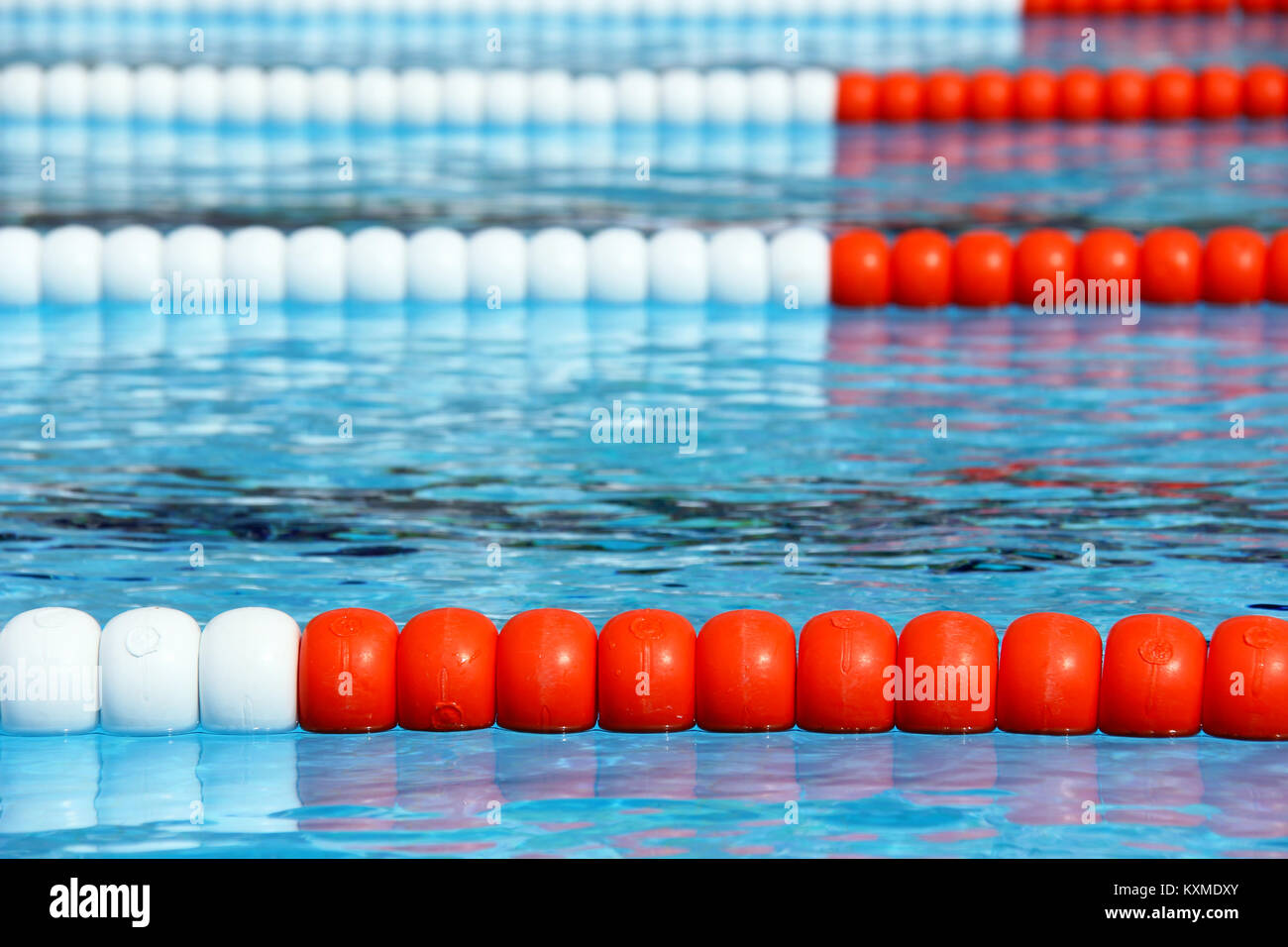 Swimming lane ropes hi-res stock photography and images - Alamy