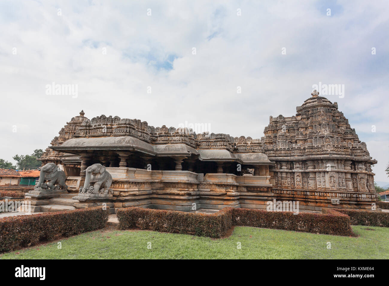 India, Karnataka, Belavadi, Veera Narayana Temple Stock Photo - Alamy