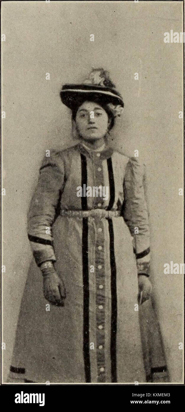 Popular science monthly 1913 hi-res stock photography and images - Alamy