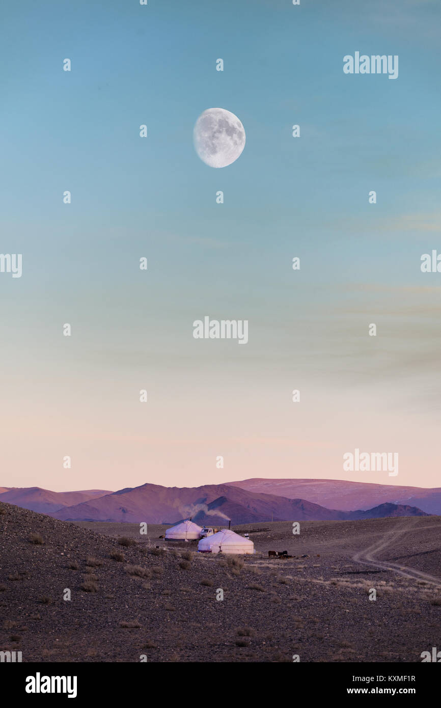 Moonrise And Sunset High Resolution Stock Photography and Images - Alamy