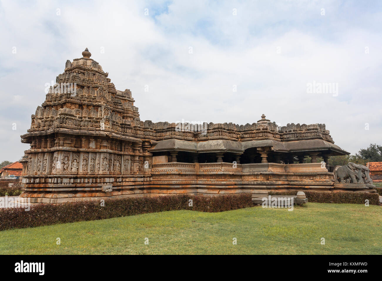 India, Karnataka, Belavadi, Veera Narayana Temple Stock Photo - Alamy