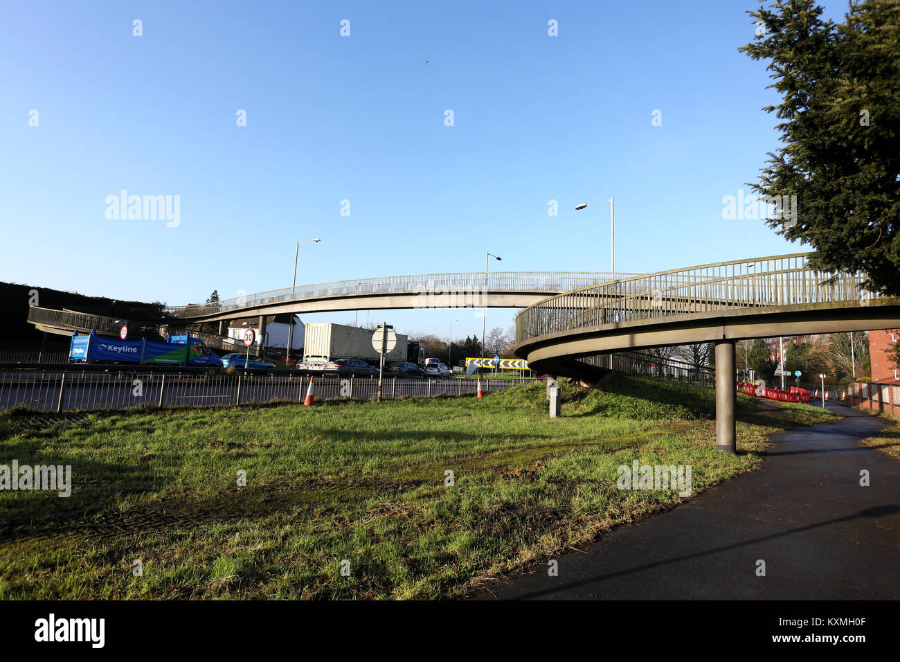 Footpath over the A27 by Stockbridge Roundabout, Chichester PO19 8QG ...