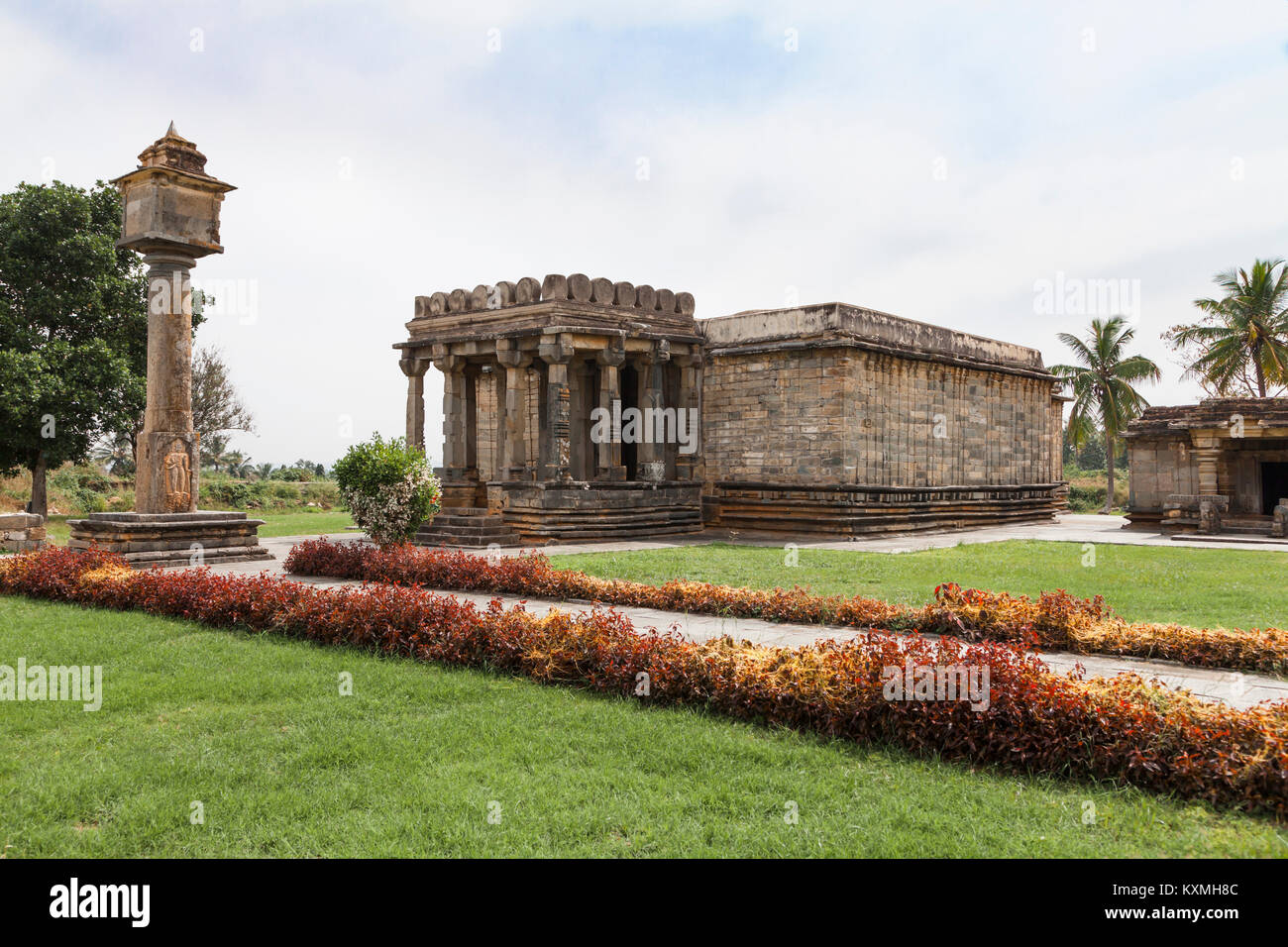 India, Karnataka, Halebid, Parshvanatha Basadi Stock Photo - Alamy