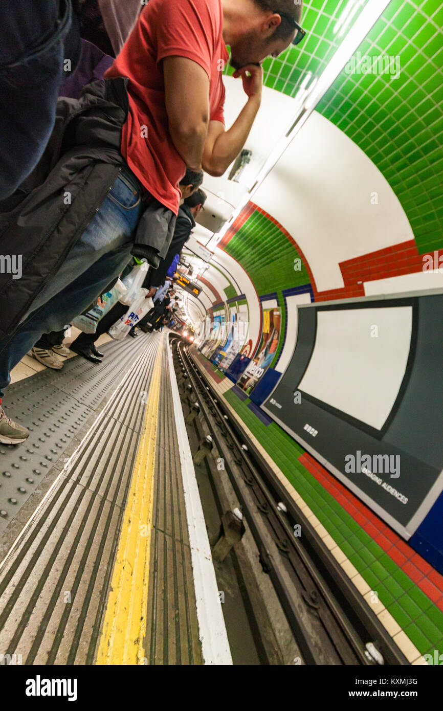 Mind The Gap Stock Photo - Alamy