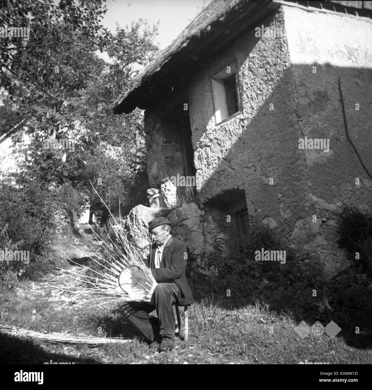 Garment crafts traditional craftsmanship hi-res stock photography and ...