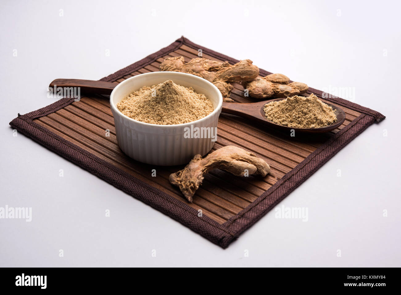 Ginger powder with dried Ginger also known as Sunth or Sonth in India ...