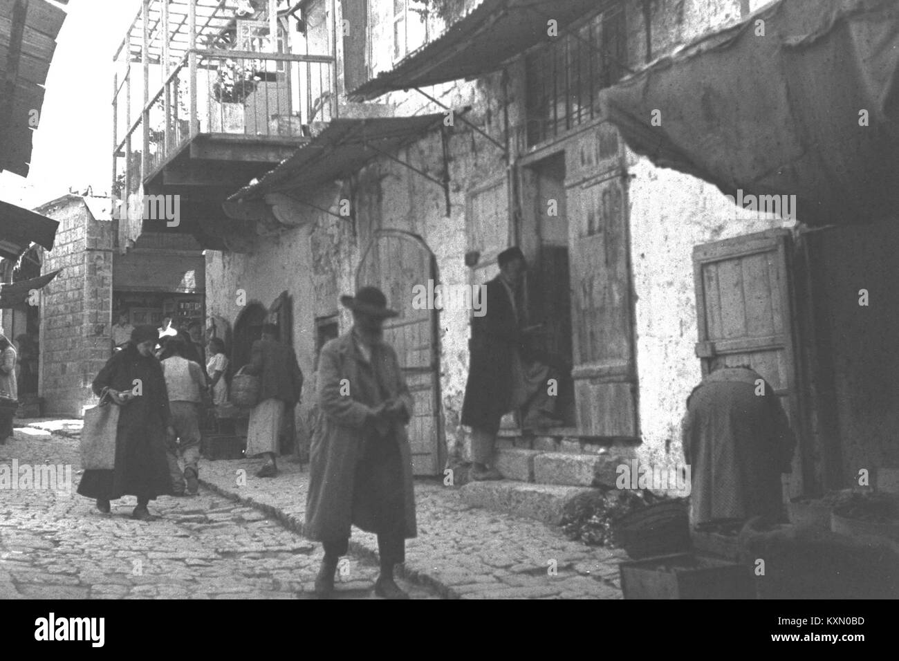 View safed tzfat israel Black and White Stock Photos & Images - Alamy