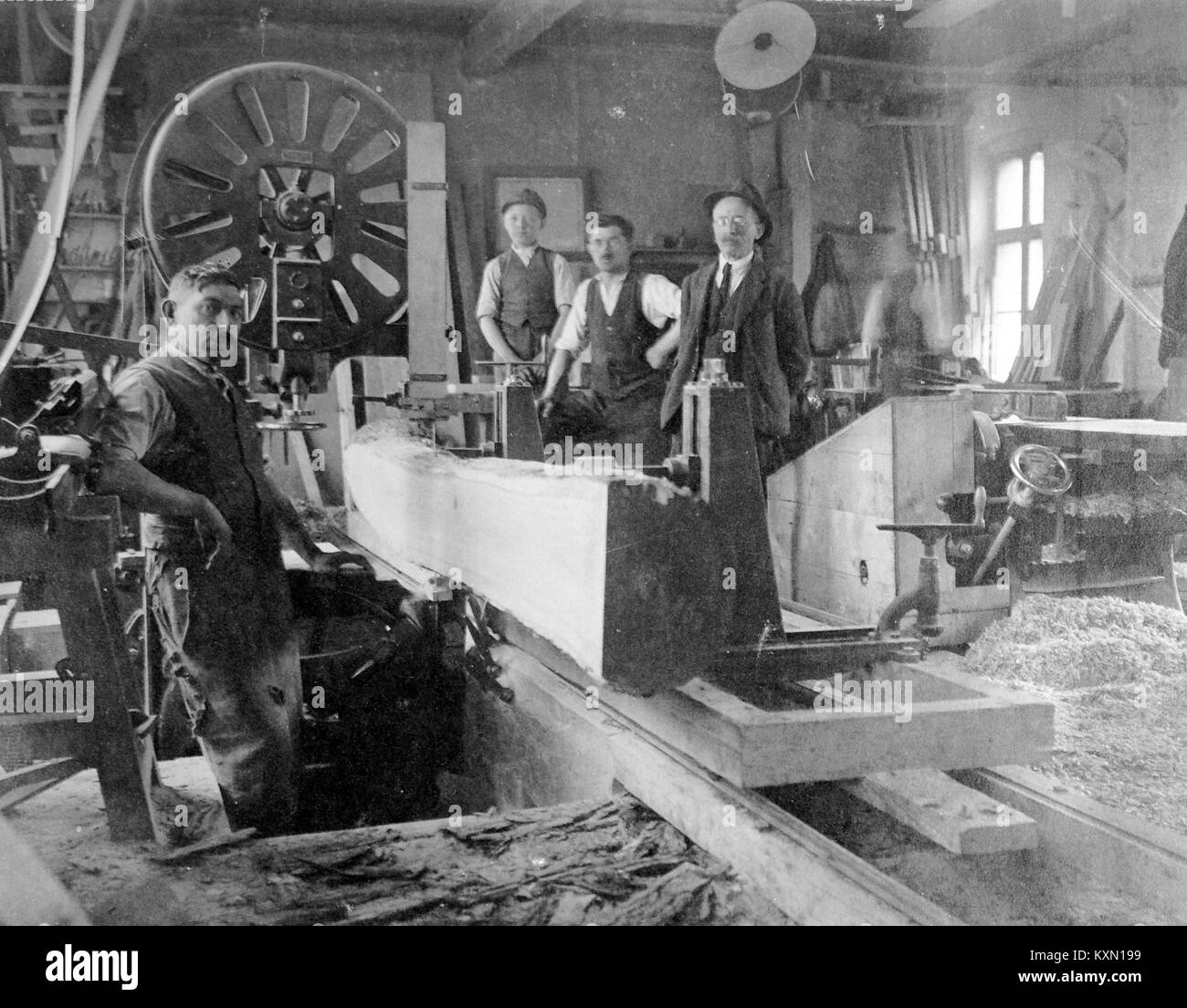1930s carpentry hi-res stock photography and images - Alamy
