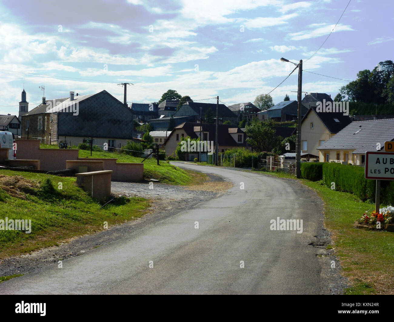 Street scene from rural france hi-res stock photography and images - Alamy