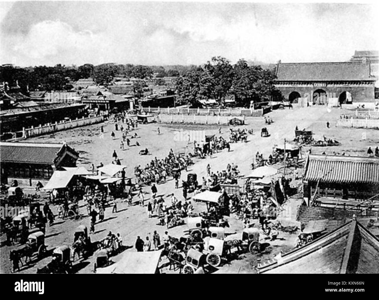 View gate entrance in Black and White Stock Photos & Images - Alamy