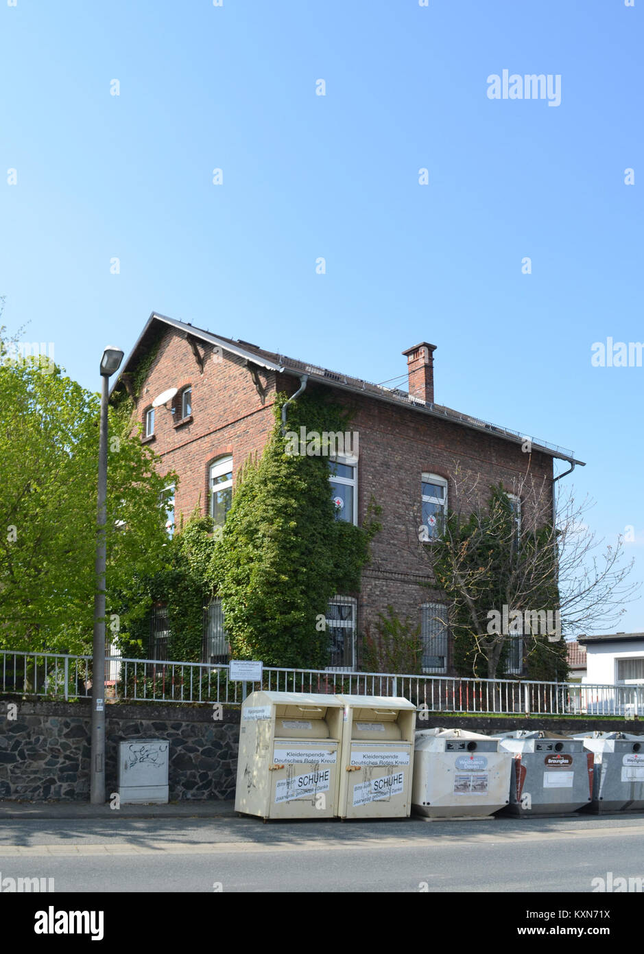 The building at Schulstraße 1 in Anspach, Germany, displays ...