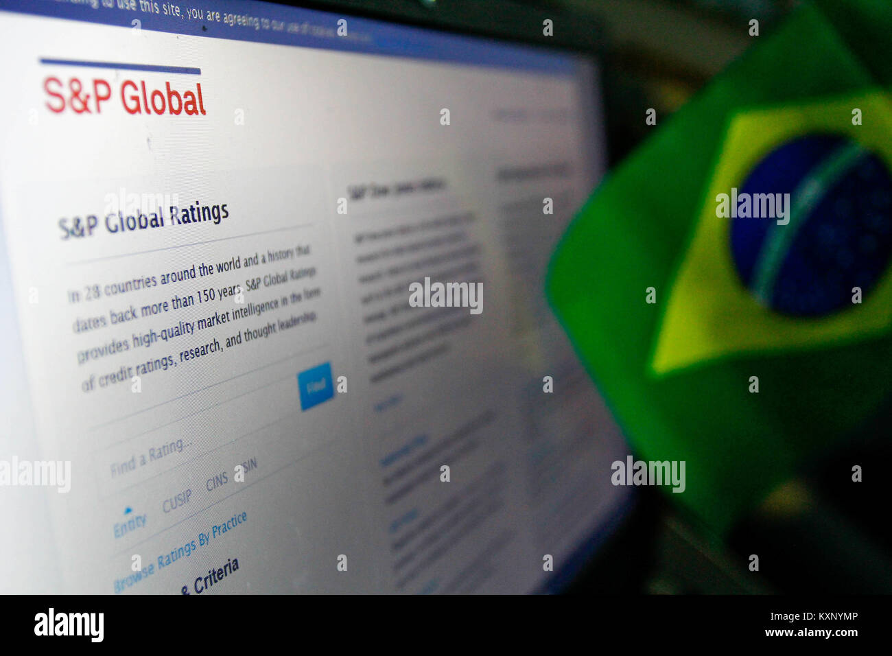 SÃO PAULO, SP - 11.01.2018: STANDARD AND POORS REBAIXA NOTA DO BRASIL ...