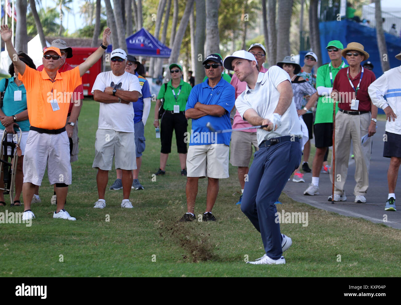Honolulu, Hawaii, USA. January 11, 2018 - Russell Henley looks for a ...