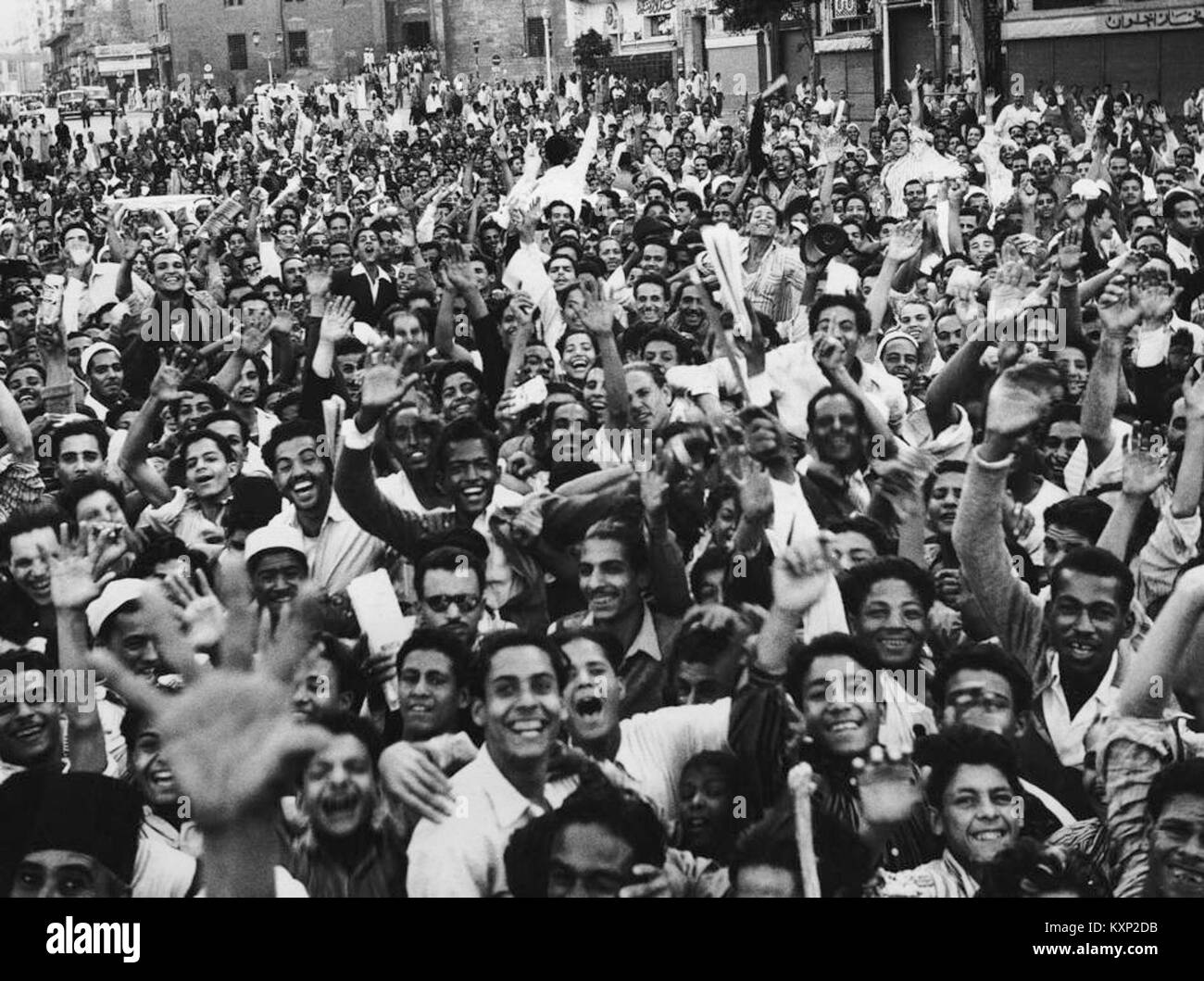 People protest against government Black and White Stock Photos & Images ...