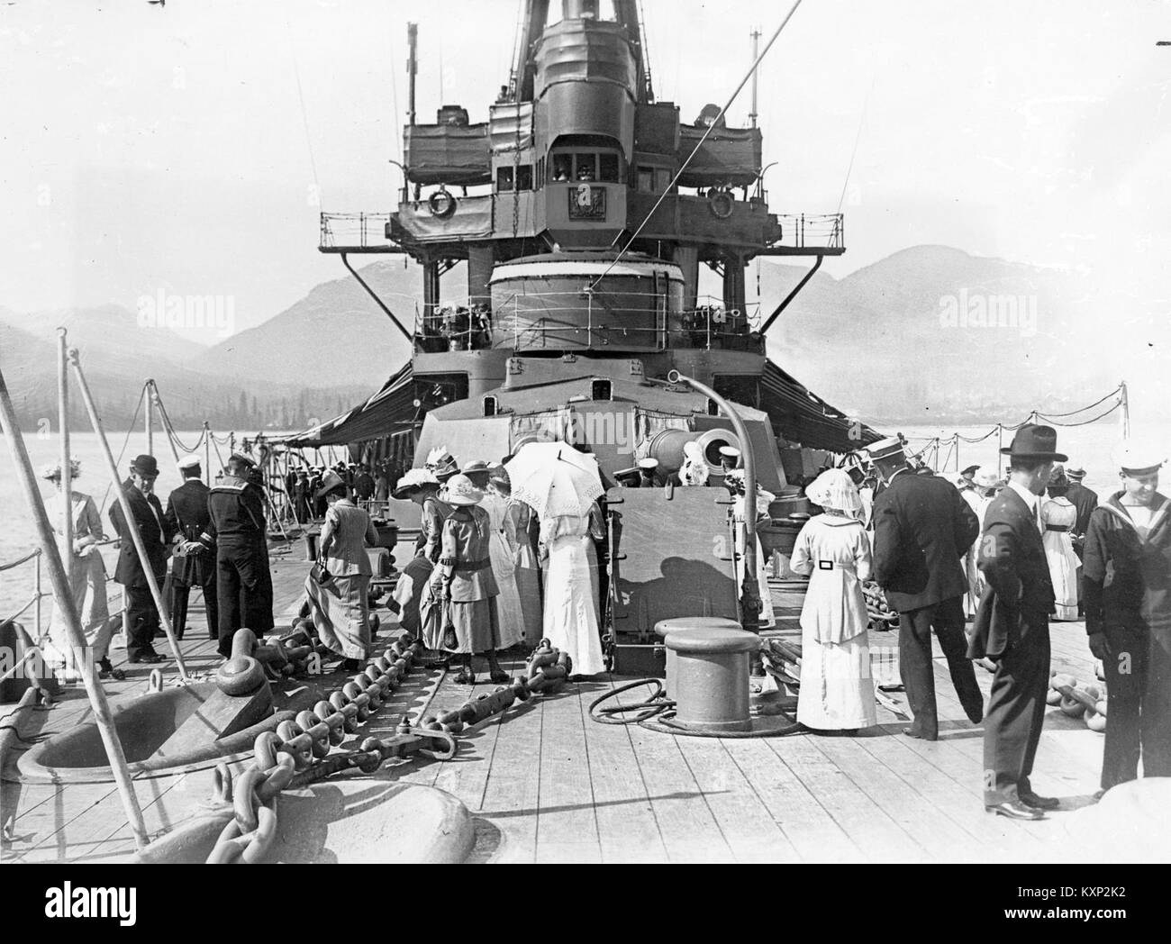 Visit of sailors of hms new zealand hi-res stock photography and images ...