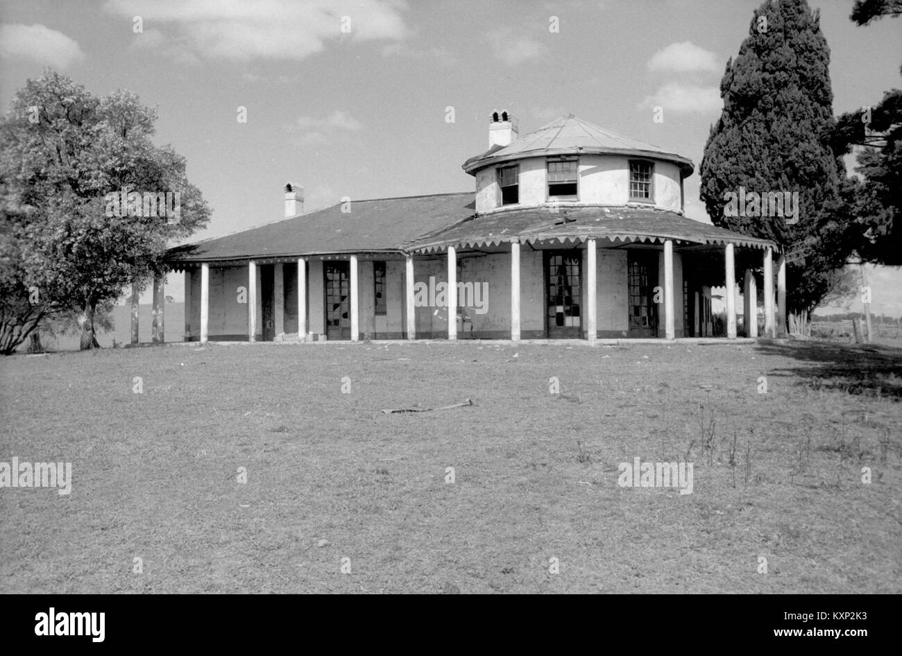 This photograph depicts the Bungarribee Homestead in New South Wales ...