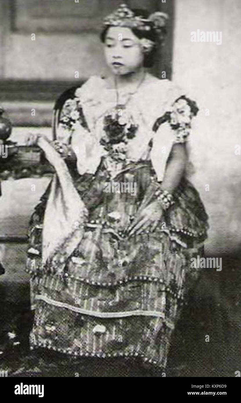 Chao Chom Manda Huang was a consort of King Rama IV of Siam (Thailand ...