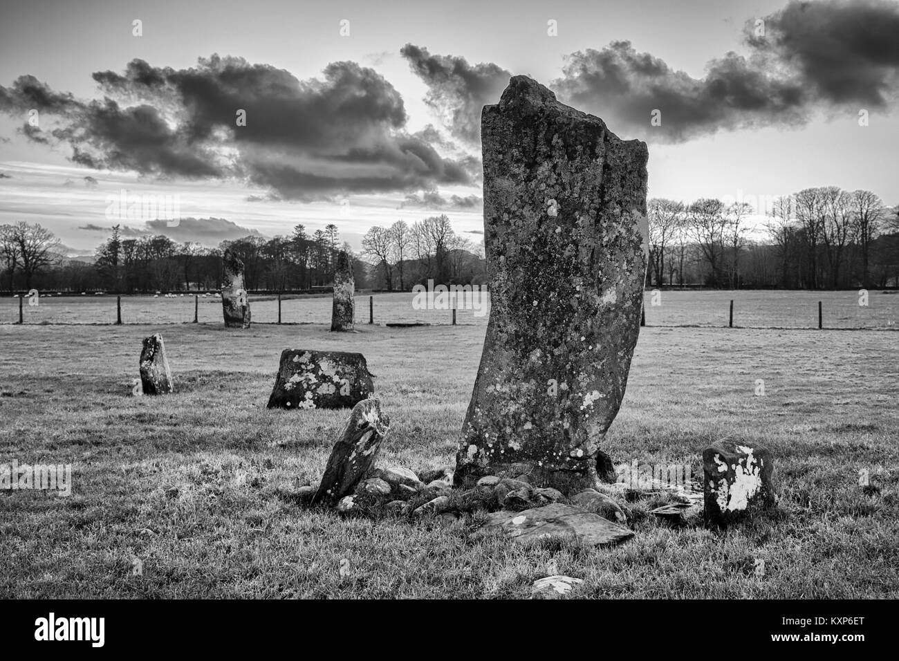 Standing monuments Black and White Stock Photos & Images - Alamy