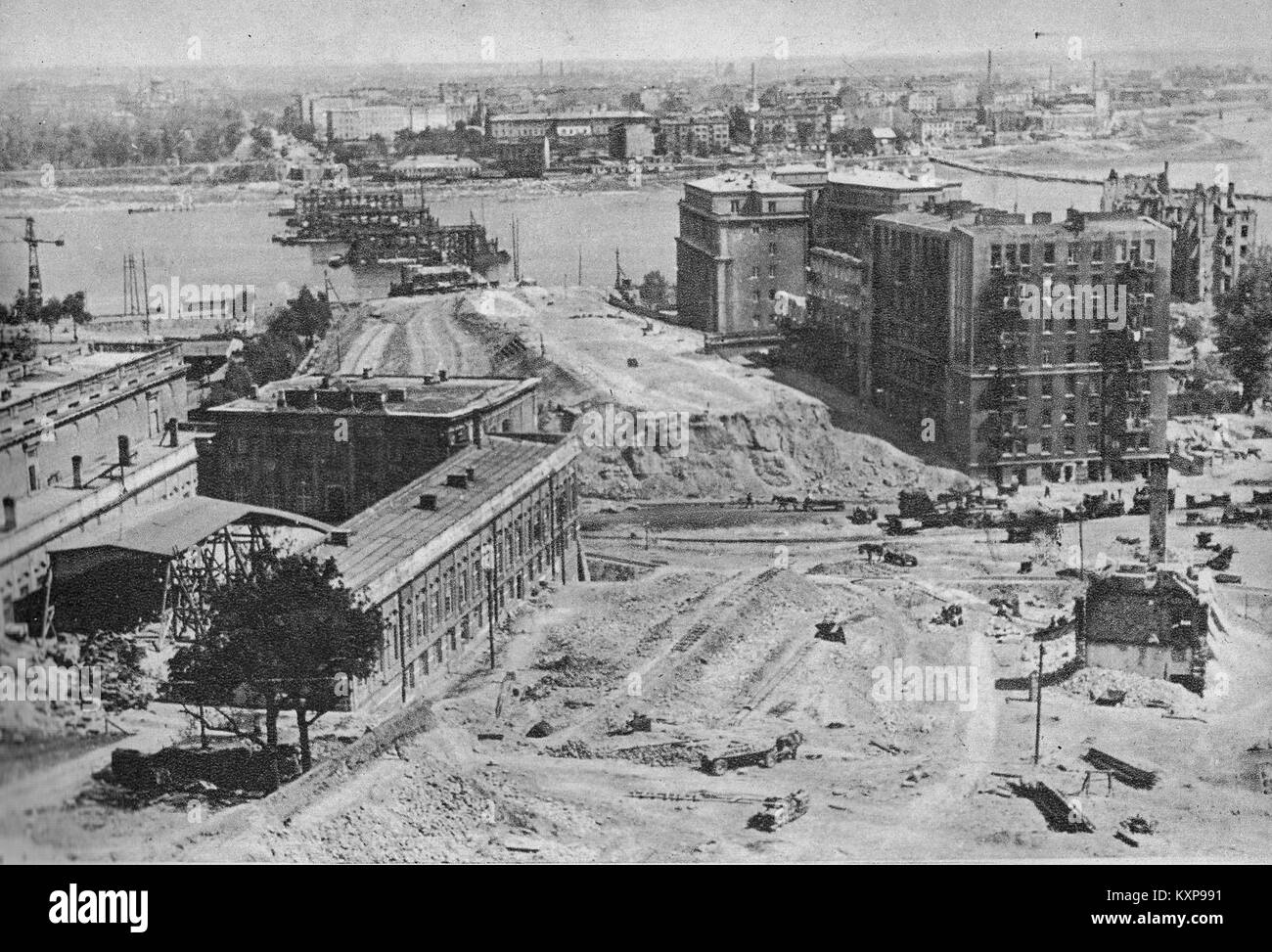 Citybridge hi-res stock photography and images - Alamy