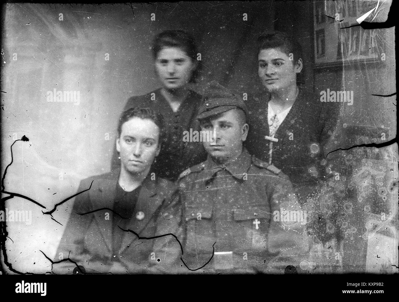 These two portraits by Costică Acsinte, a renowned Romanian ...