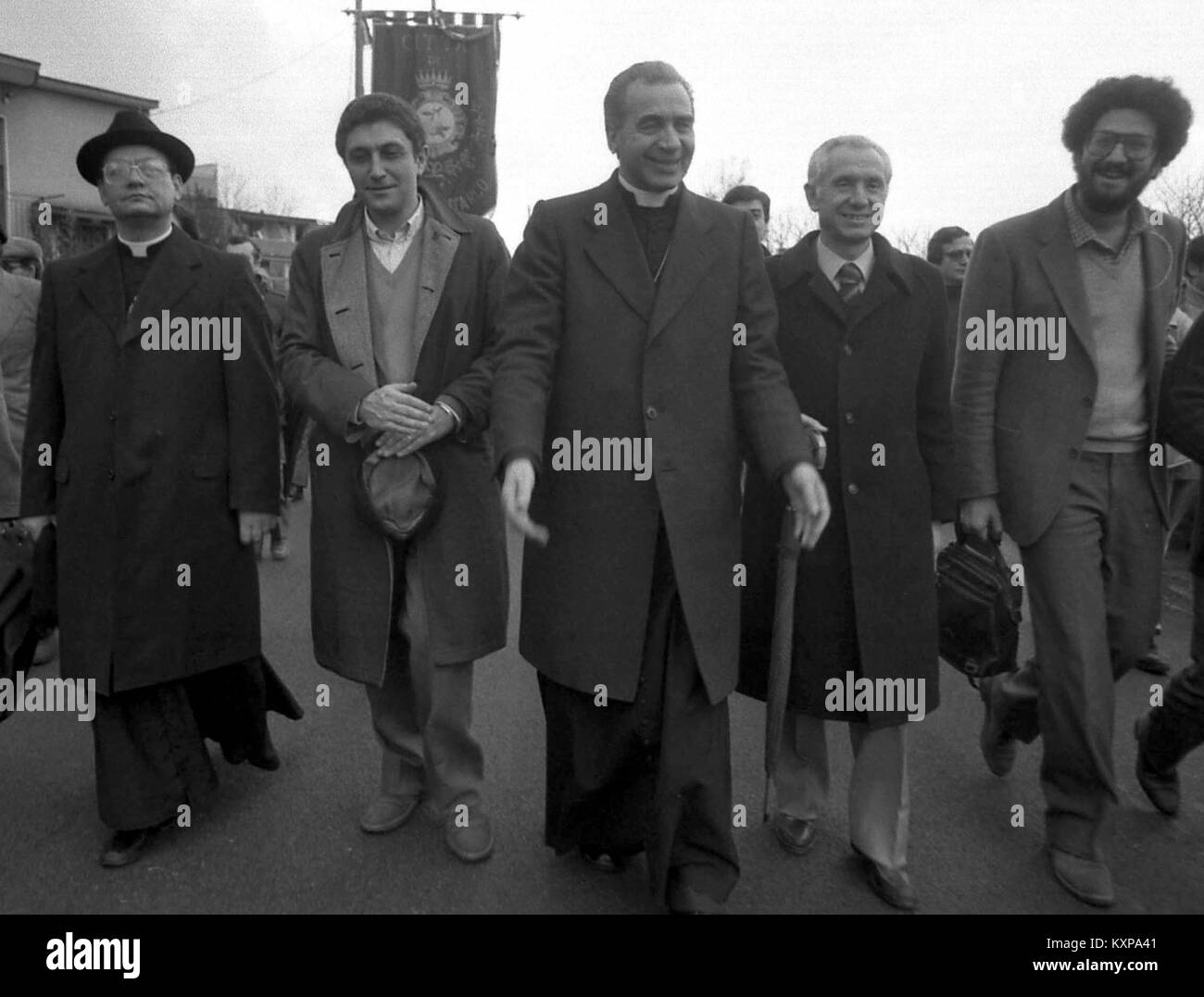 Parade anticamorra with the presence of Don Antonio Riboldi bishop of ...