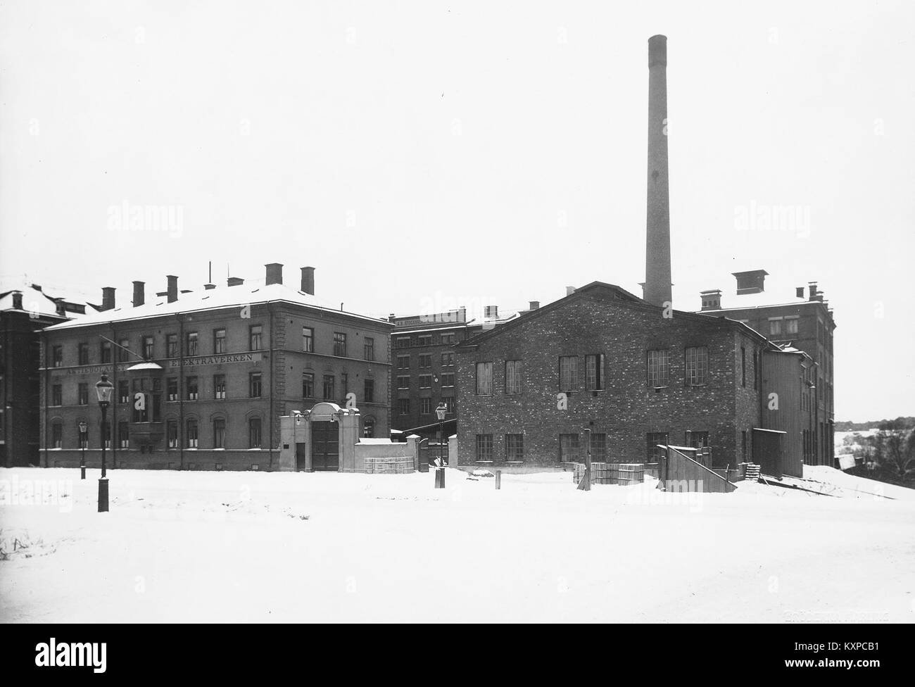 Energy in cities Black and White Stock Photos & Images - Alamy