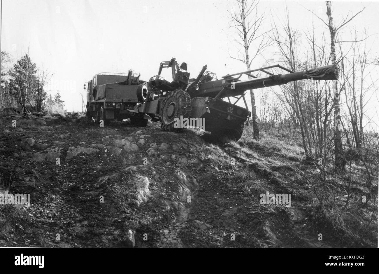 Bofors Field Howitzer 77 Artillery Regiment of Småland (A 6) 1978-1982 ...