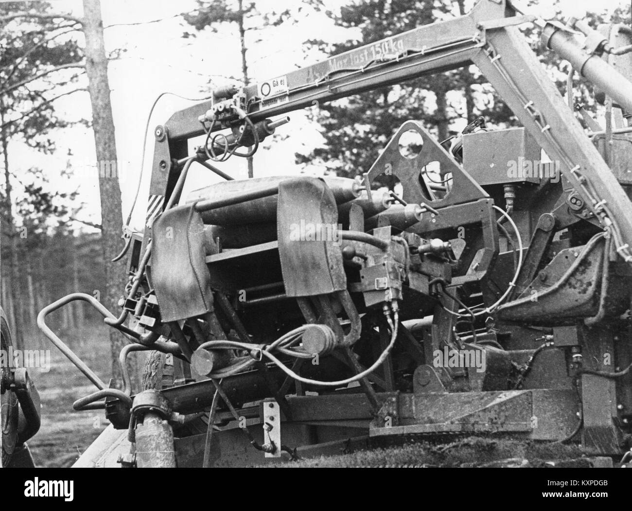 Bofors Field Howitzer 77 Artillery Regiment of Småland (A 6) 1978-1982 ...