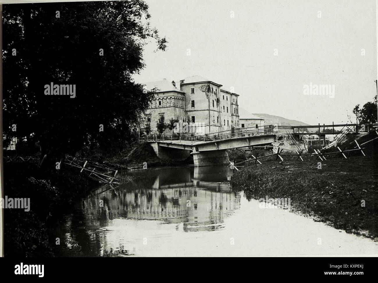 Zlota lipa bridge hi-res stock photography and images - Alamy