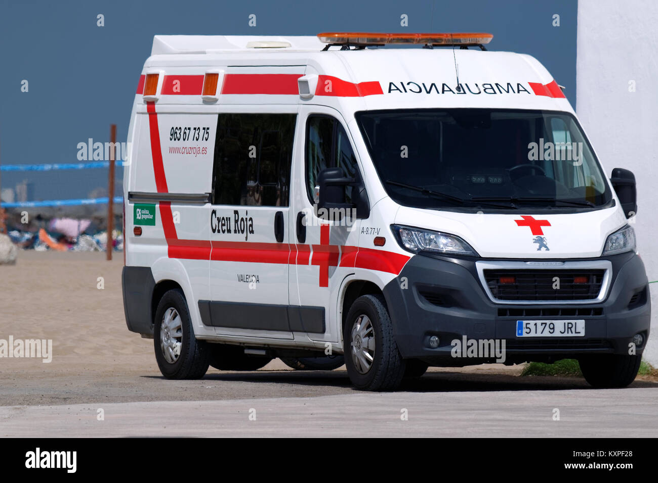 Ready to react hi-res stock photography and images - Alamy