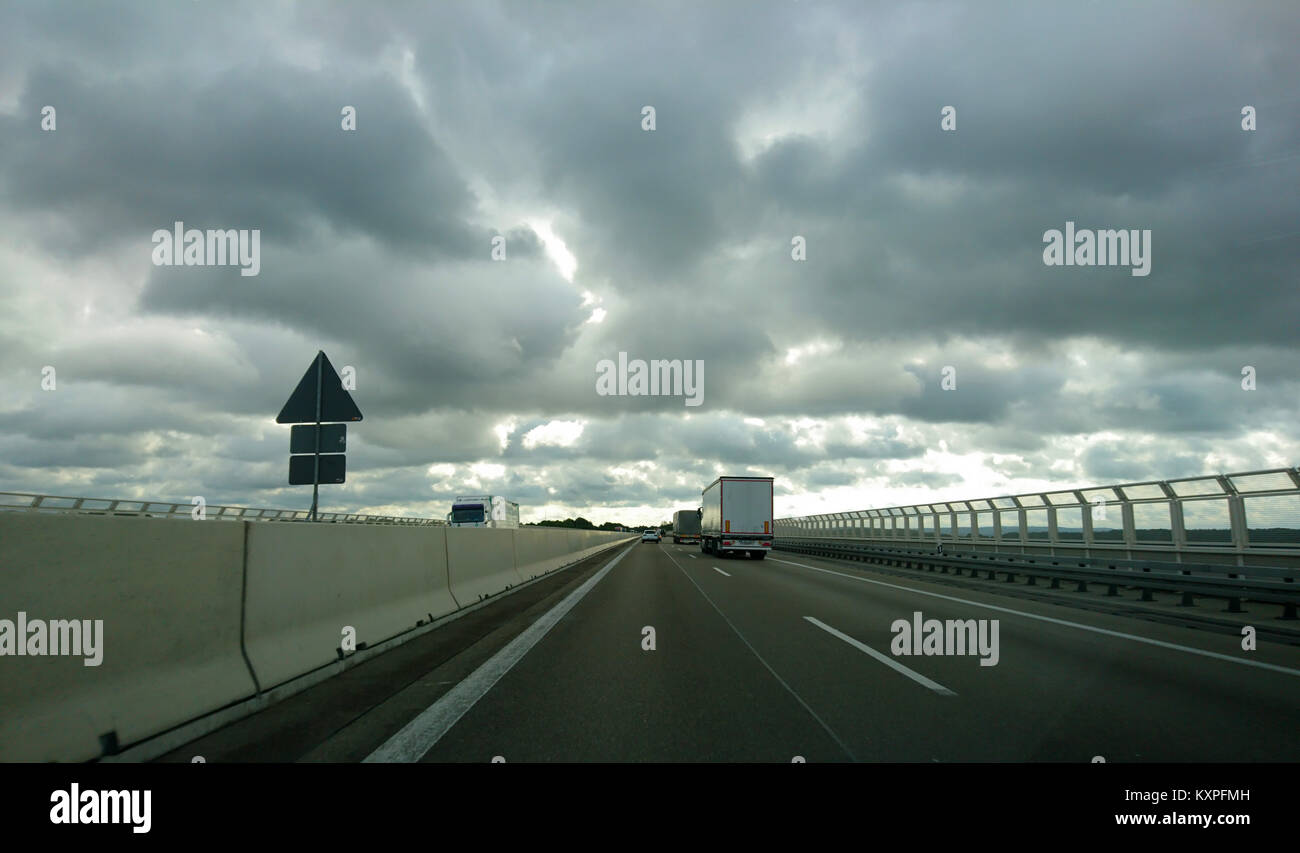 German lkw hi-res stock photography and images - Alamy