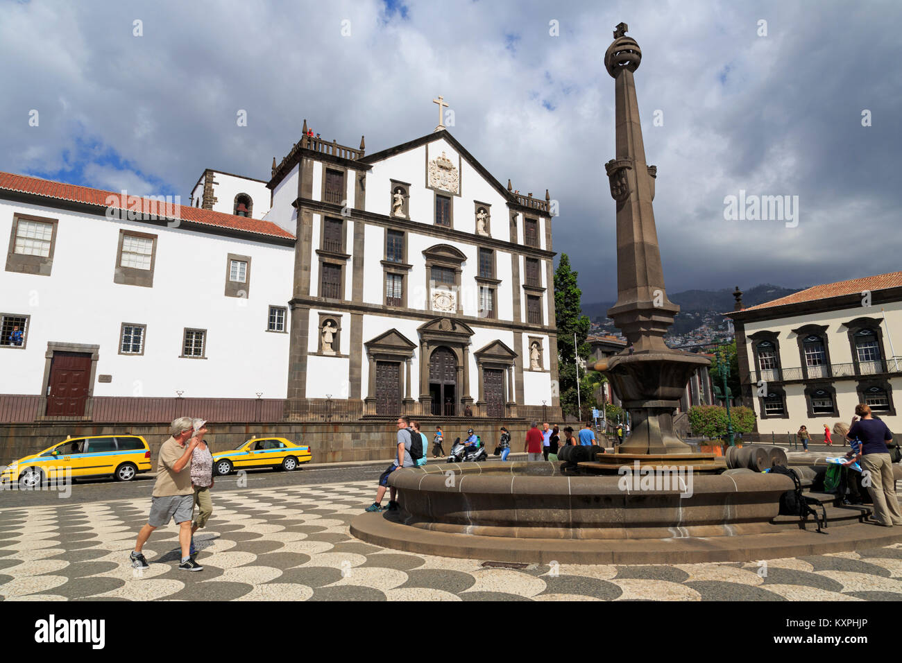 Catholic church funchal madeira hi-res stock photography and images - Alamy