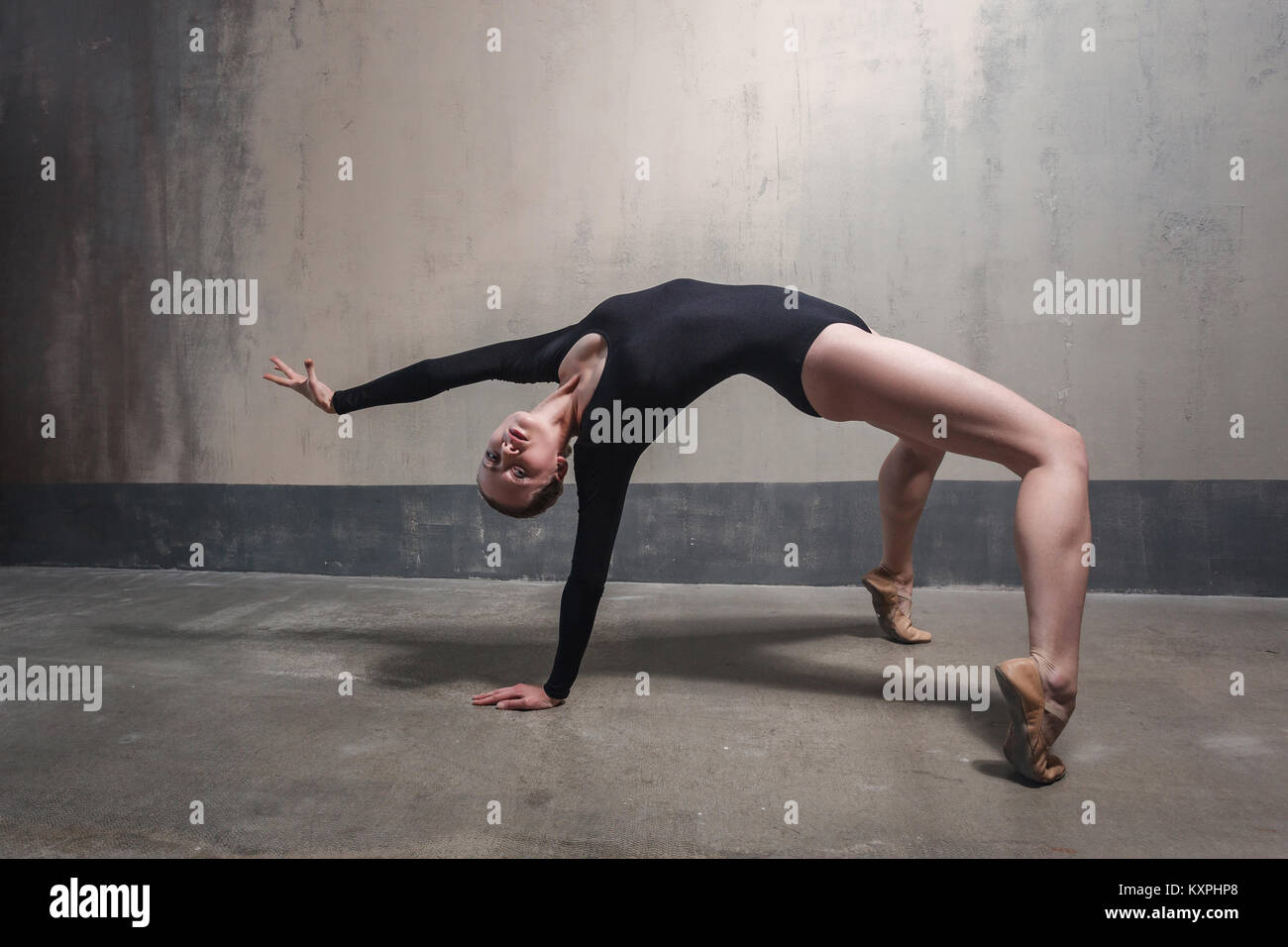 Talent dancer doing bridge posture. Studio shot. Sport concept Stock ...
